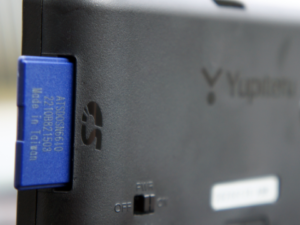 Yupiteru レーザー＆レーダー探知機 「SDカードを挿入してください」メッセージの対処方法 - otak-lab